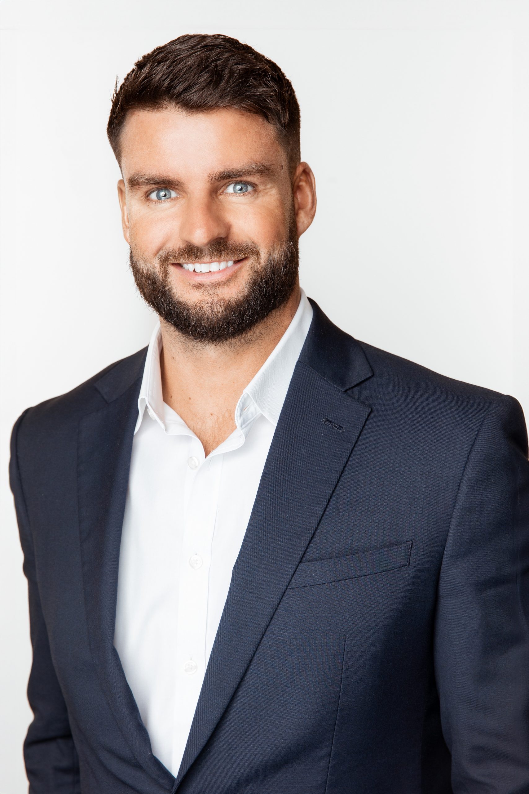 Andrew Mudge joins Continent 8 Technologies as Regional Sales Director ...